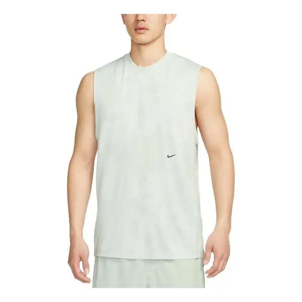 Nike Dri-fit Adv Aps Versatile Tank Top - Green
