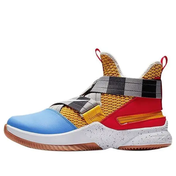 Nike Lebron Soldier Flyease Athletic High-top Sneakers