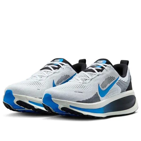 Nike Zoom Vomero 18 Sneakers - White/black/sail