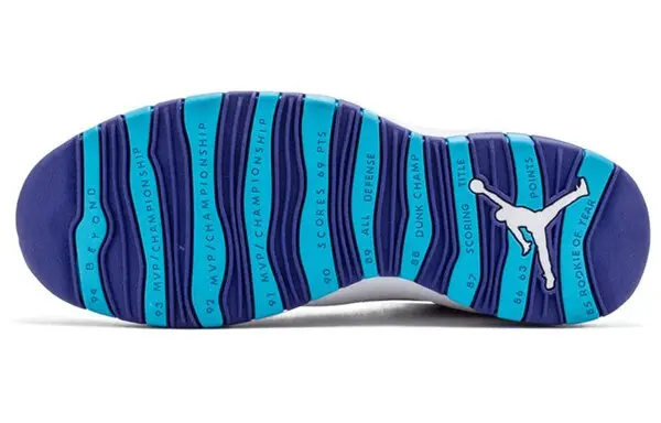 JORDAN Air Retro 'charlotte Hornets - White