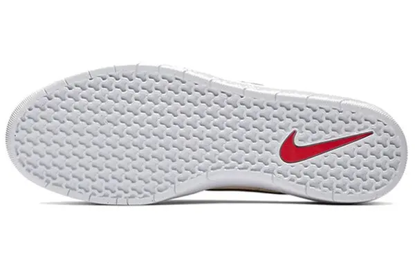 Nike Team Classic Sb Mars Yard Sneakers - Red/brown