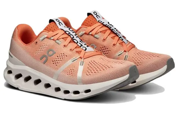 On Cloudsurfer Sneakers - Flame/white