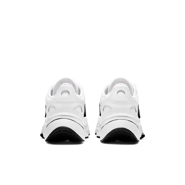 Nike Zoom Division Sneakers - White/black