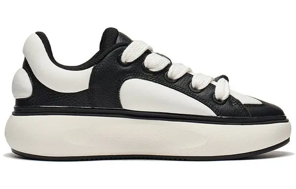 LI-NING Yunyou C4d Sneakers - Black/white