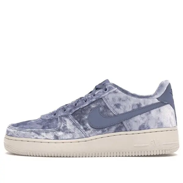 Nike Force 1 Lv8 Low Top Sneakers - Blue/white