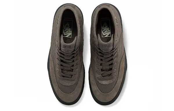 VANS Gilbert Crockett High Top Sneakers