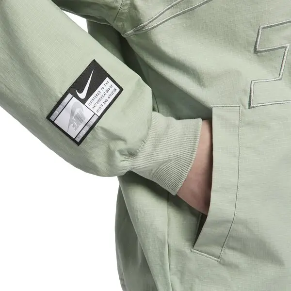 Nike Oversize Logo Jacket