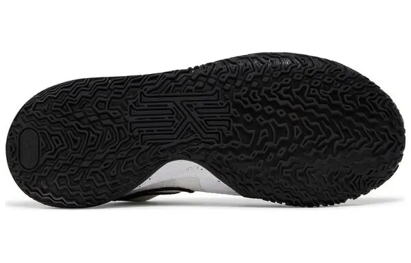 Nike Kyrie Low 4 Tb 4 Athletic Sneakers - White Black