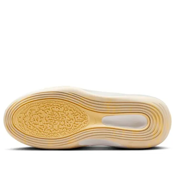 Nike Isofly Sneakers