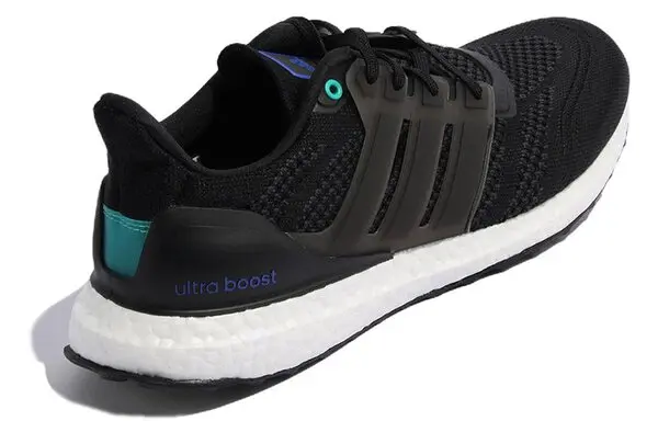 Adidas Ultra Boost Dna Cozy Wear-resistant Sneakers