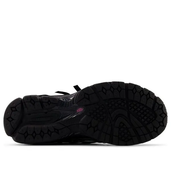 NEW BALANCE 1906a Sneakers - Black/dragon Berry/white