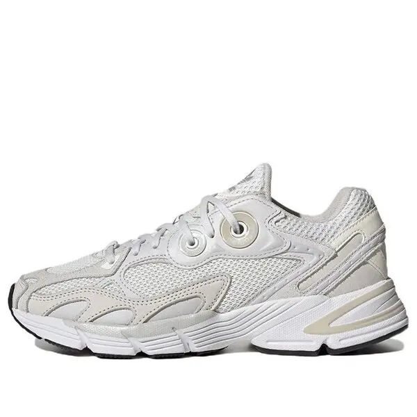 Adidas Astir Sneakers - White/gray