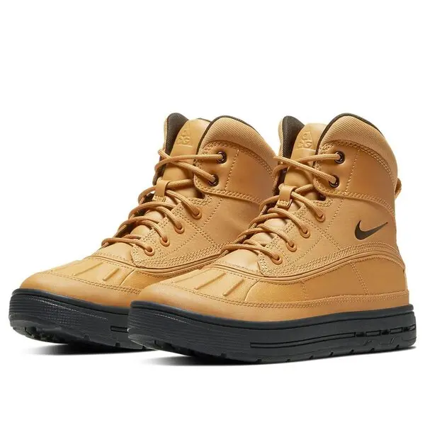 Nike Woodside 2 High "wheat" Boots