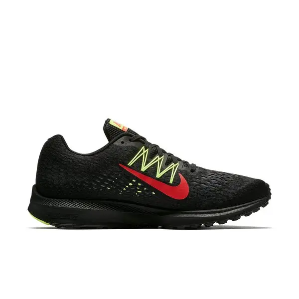 Nike Zoom Winflo 5 Athletic Sneakers - Black