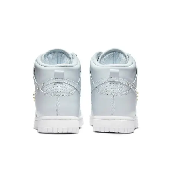 Nike Dunk High Se Embellished High Top Sneakers