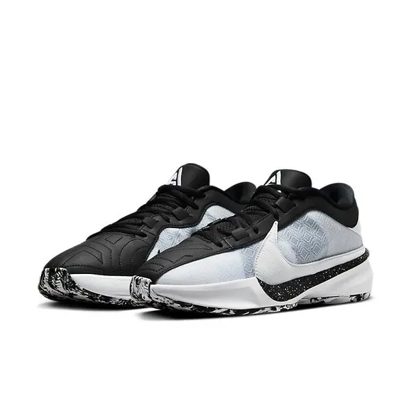 Nike Zoom Freak Sneakers - White/black