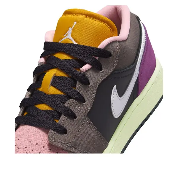 JORDAN Air 1 Low Se Sneakers - Brown/pink