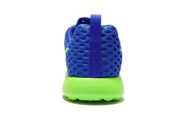 Nike Roshe One Flight Weight Sneakers