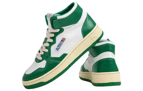 AUTRY Medalist High-top Sneakers - White/green