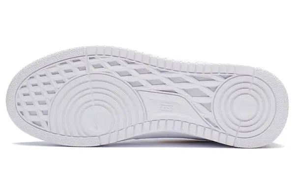 LI-NING Classic Cushion X Disney "white" Sneakers