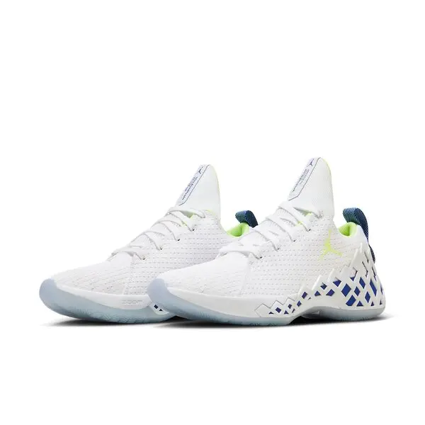JORDAN Jumpman Diamond Low Pf Sneakers - White