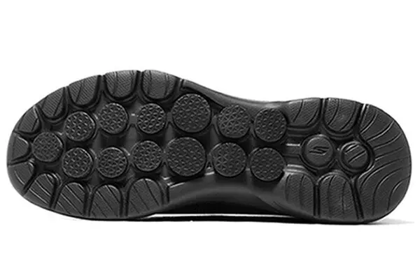 Sketchers Go Walk 6 First Class Slip-on - Black