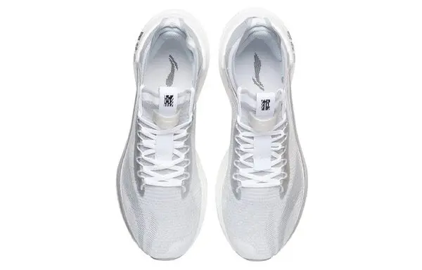 LI-NING Jue Ying Essential Sneakers