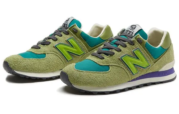 NEW BALANCE Stray Rats X 574 Sneakers - Green