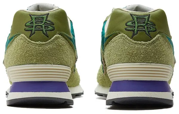 NEW BALANCE Stray Rats X 574 Sneakers - Green