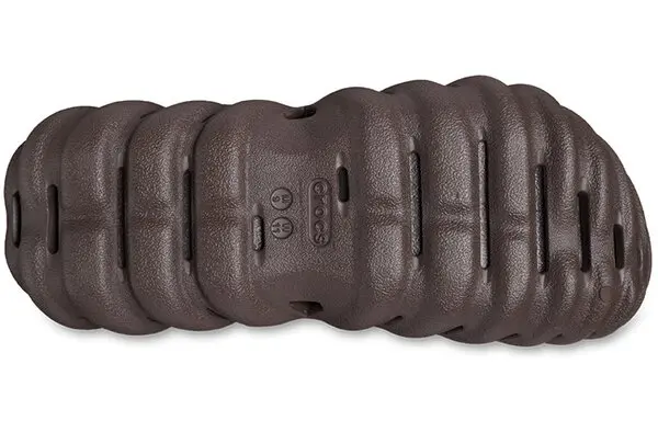 CROCS Echo Clog - Dark Brown