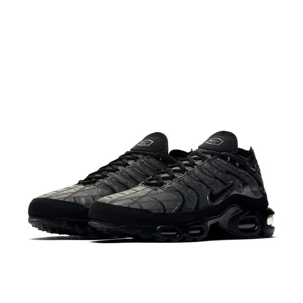 Nike Max Plus Deconstructed Sneakers - Black