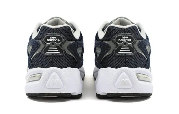 NEW BALANCE 725v1 'indigo - Navy
