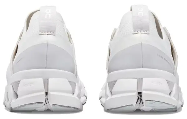 On Cloudswift 3 Athletic Sneakers - White/frost