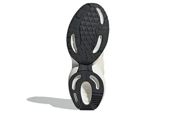 Adidas Zentic Sneakers