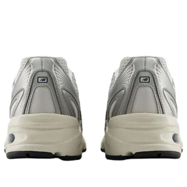 NEW BALANCE 740 Sneakers - White/silver