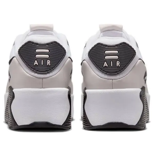 Nike Max Lv8 Sneakers - White/phantom/metallic Silver
