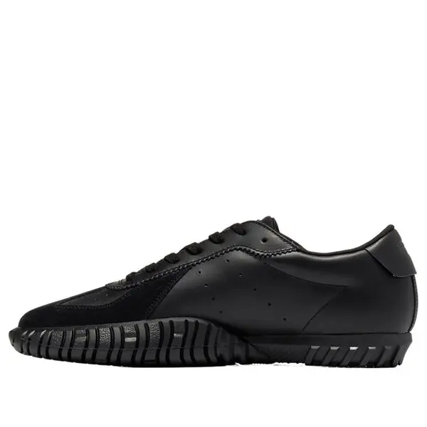 Onitsuka Tiger Duck Tiger Tr Sneakers - Black