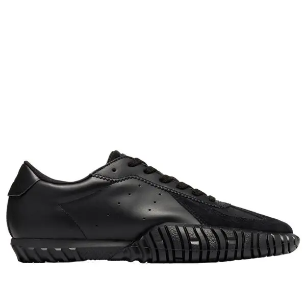 Onitsuka Tiger Duck Tiger Tr Sneakers - Black