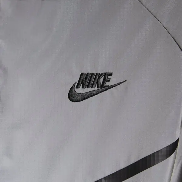 Nike Tech Woven Flash Jacket