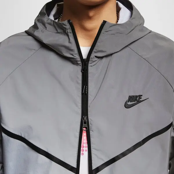 Nike Tech Woven Flash Jacket