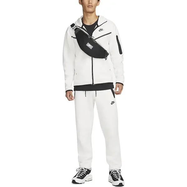 Nike Tech Sweatpants 'white
