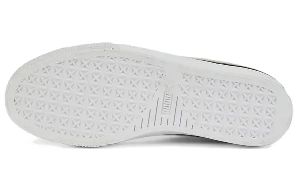 PUMA Suede Classic Low Top Sneakers