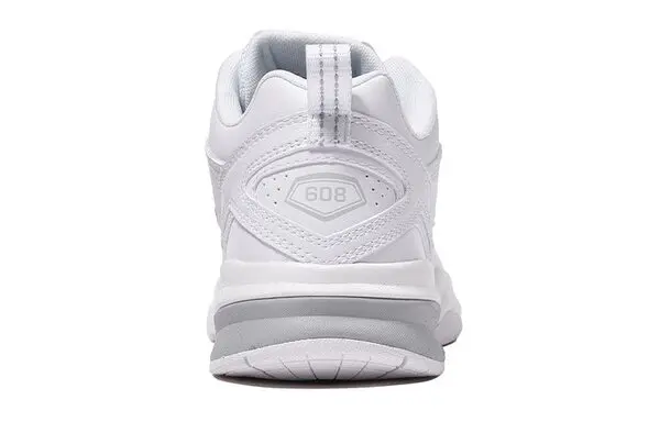 NEW BALANCE 608 Series V5 Sneakers - White/grey