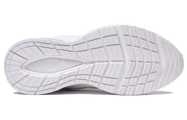 NEW BALANCE 608 Series V5 Sneakers - White/grey