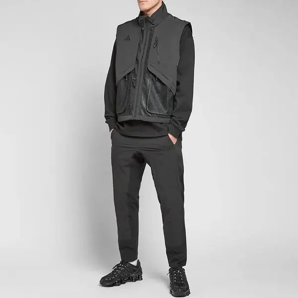 Nike X Full Zip Vest - Black