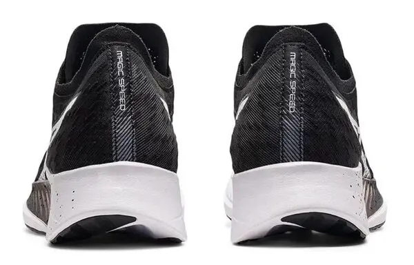 Asics Magic Speed Carbon - Black/white
