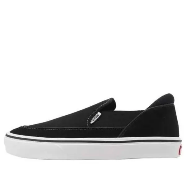 VANS Slip On Sneakers - Black/white