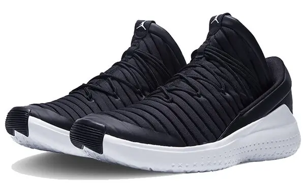 JORDAN Flight Luxe