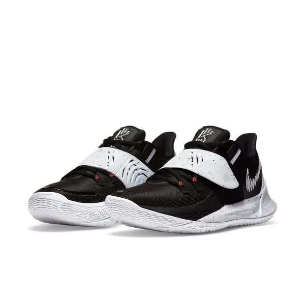 Nike Kyrie Low 3 Team Basketball Shoes - Black