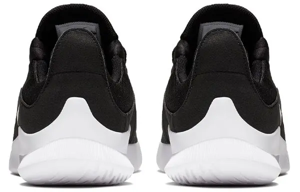 Nike Viale Sneakers